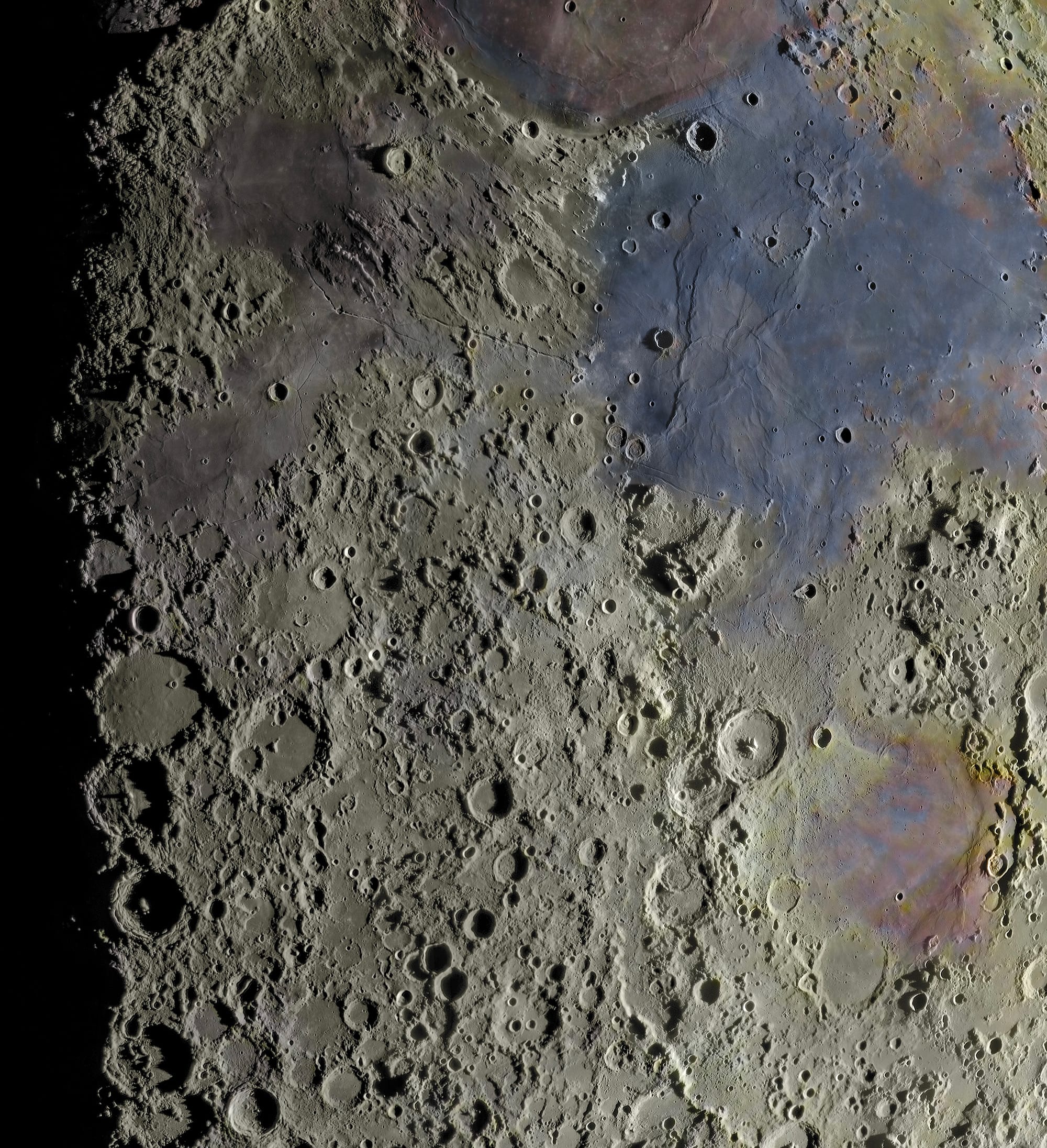An Enormous Photo of the Moon Zooms in on the Cratered Lunar Topography ...